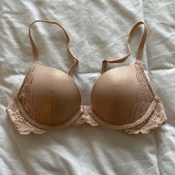 Victoria's Secret | Intimates & Sleepwear | Victorias Secret Pushup Bra ...